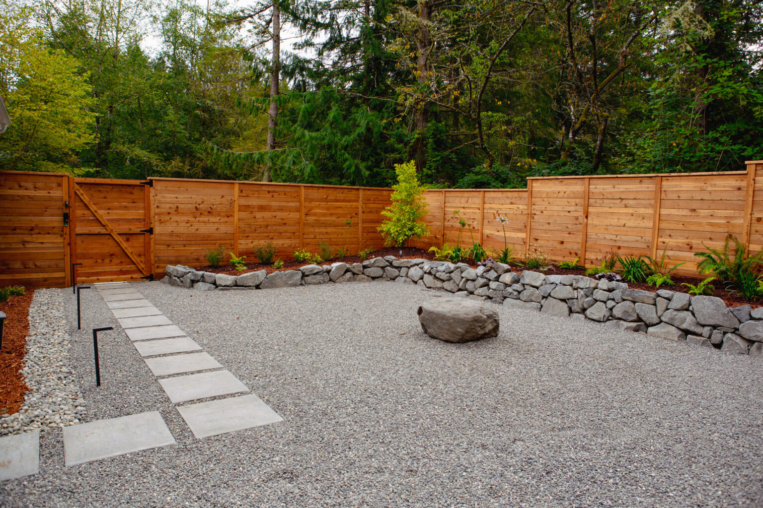 Outdoor Construction | Custom Projects by SHELLSCAPES